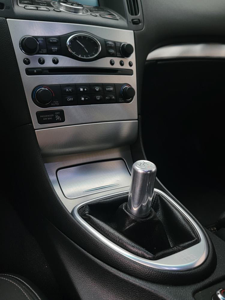 G37 shift knob store